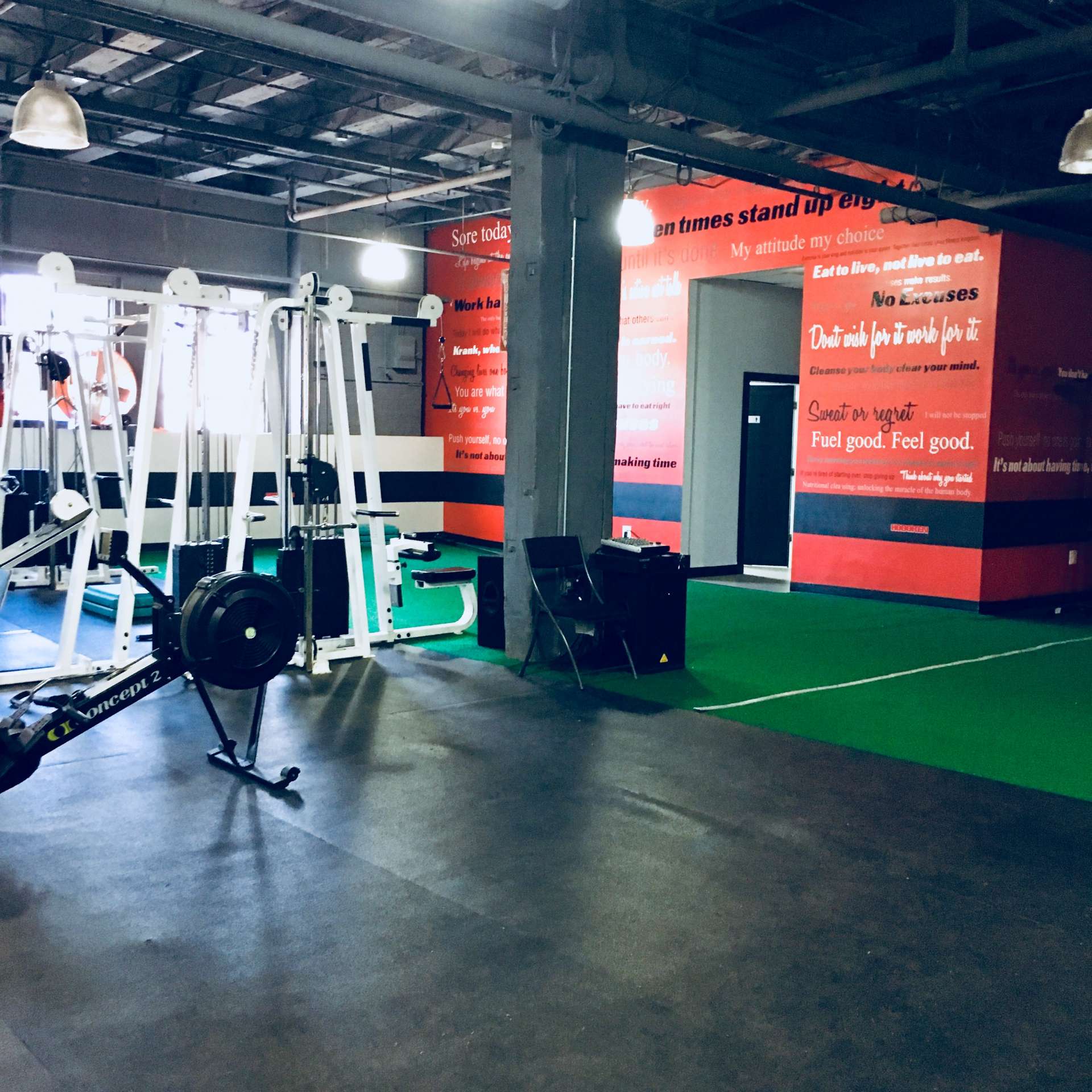 Thrive Fitness Body, Soul + Pole Workout Class - Hoboken Girl
